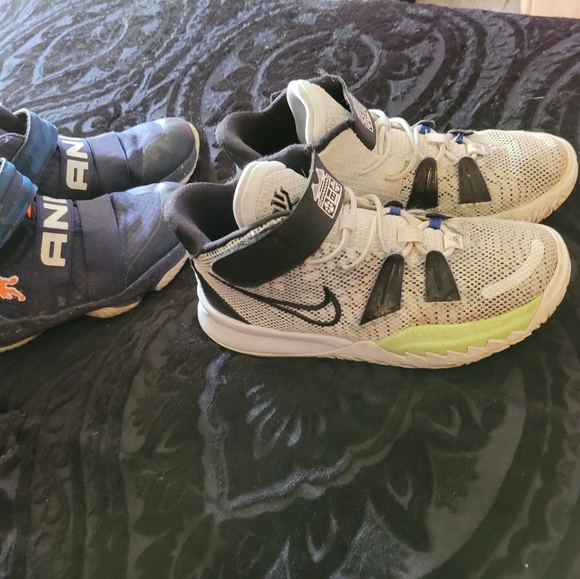 Nike | Shoes | Boys Shoescleats Sizes 3c 135c And 1 | Poshmark